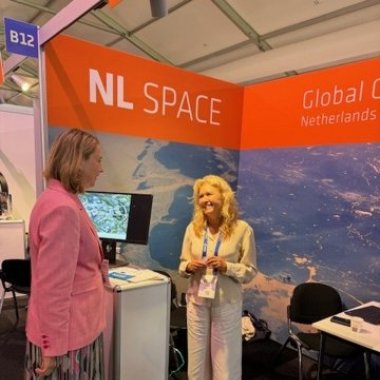 Home [www.nlspace.nl]